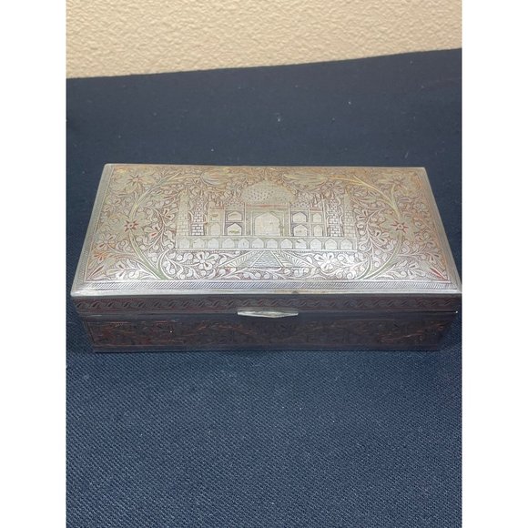 Vintage Trinket Box | Accents | Vintage Trinket Box Etched Wood Lined ...